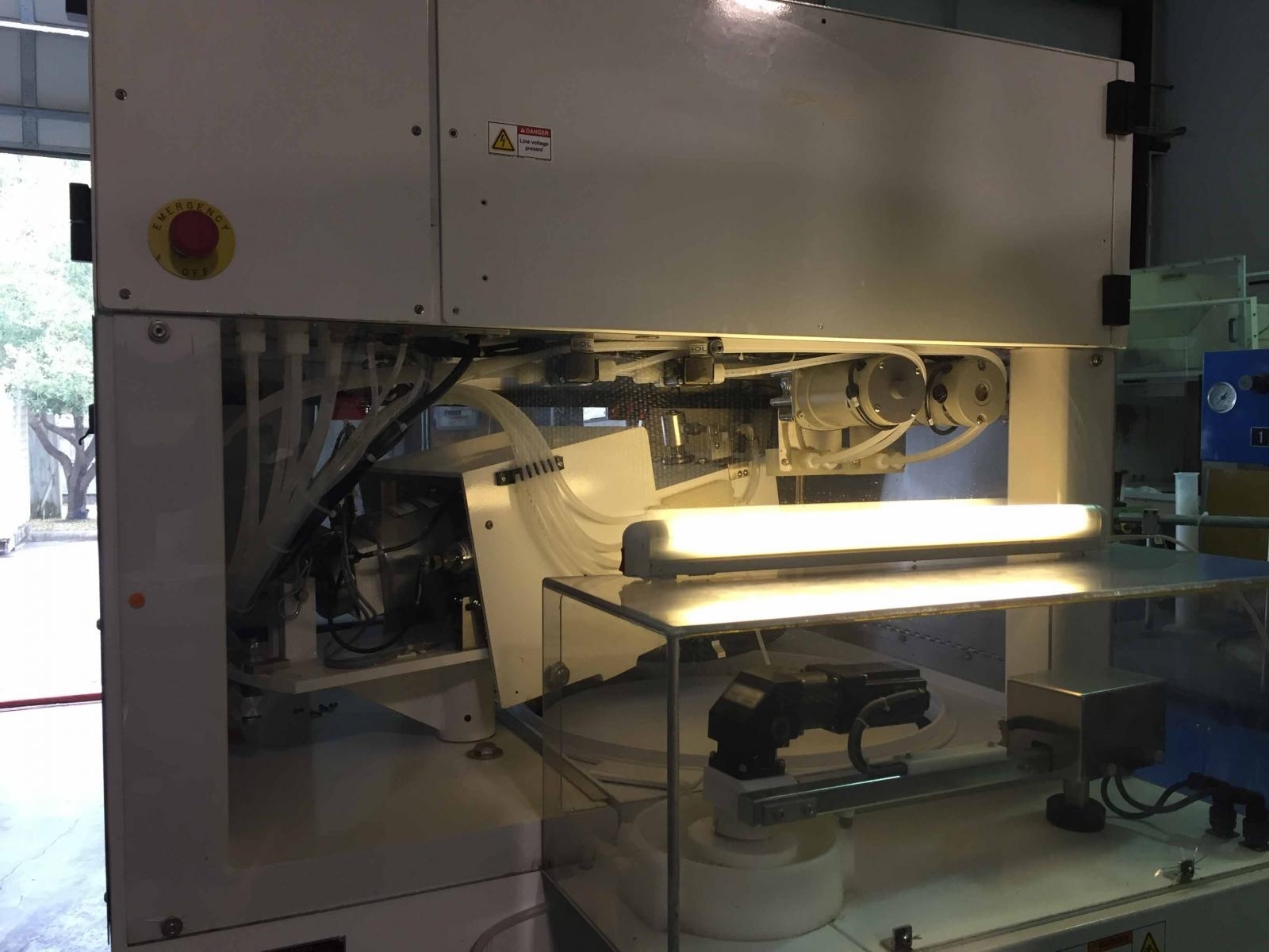 Used STRASBAUGH 6EC WAFER GRINDING, LAPPING & POLISHING for sale > buy ...