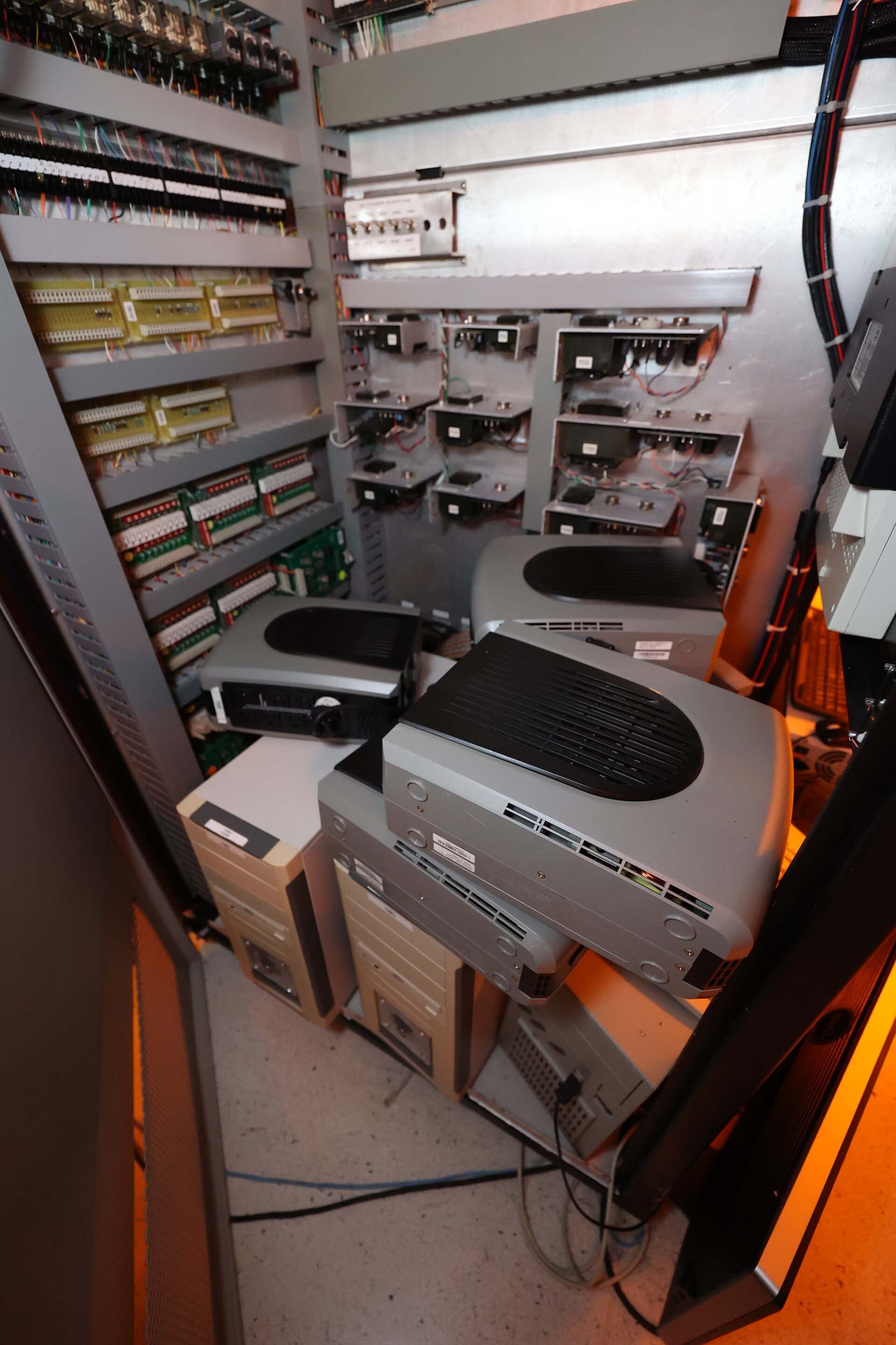 CVD EQUIPMENT CORPORATION LPCVD Furnace Diffusion Furnace used for sale ...