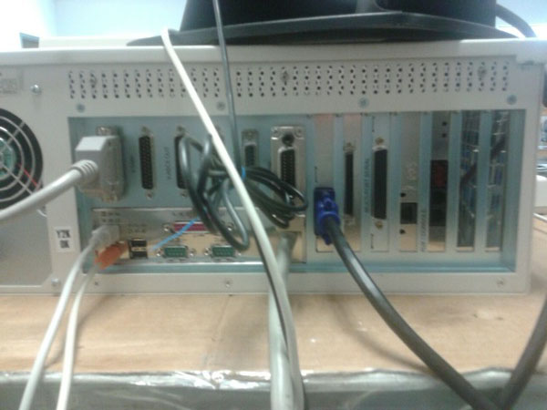 ADE / KLA / TENCOR 9500 UltraGage 웨이퍼 테스터 판매 가격 #148328에 사용됨 > CAE에서 구매