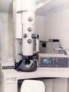 PHILIPS CM20 SEM 판매 가격 #145668에 사용됨 > CAE에서 구매