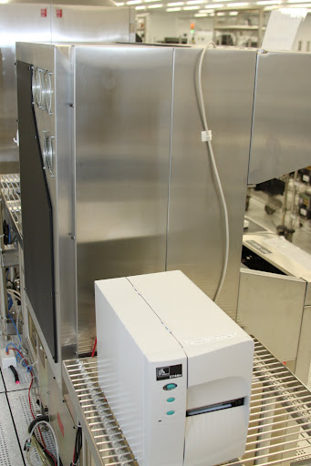 KLA / TENCOR 6100 SURFSCAN 웨이퍼 테스터 판매 가격 #185524에 사용됨 > CAE에서 구매