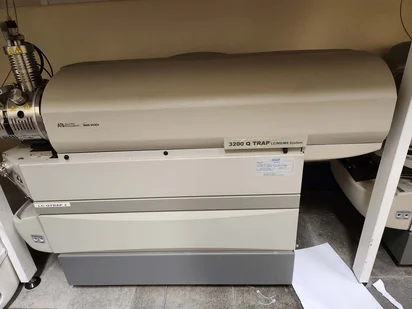 AB SCIEX / APPLIED BIOSYSTEMS / ABI / MDS SCIEX 3200 Qtrap Spectrometer ...