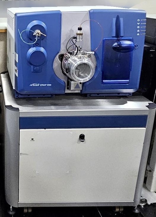 AB SCIEX / APPLIED BIOSYSTEMS / ABI / MDS SCIEX Qtrap 4500 Spectrometer ...