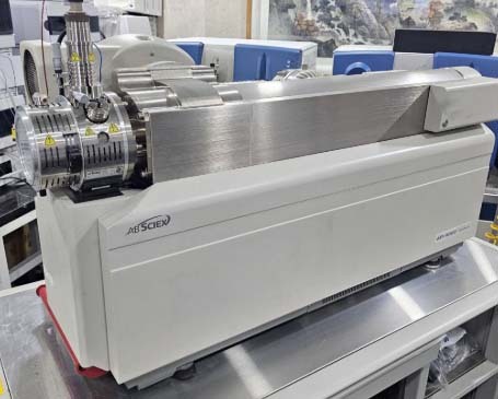 AB SCIEX / APPLIED BIOSYSTEMS / ABI / MDS SCIEX API 4000 Spectrometer ...