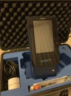 ABAXIS Piccolo Xpress Lab Equipment used for sale price #9230693 > buy ...