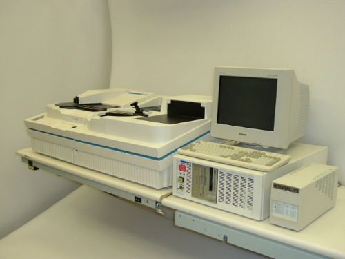 ADE / KLA / TENCOR 9500 UltraGage 웨이퍼 테스터 판매 가격 #9087223에 사용됨 > CAE에서 구매