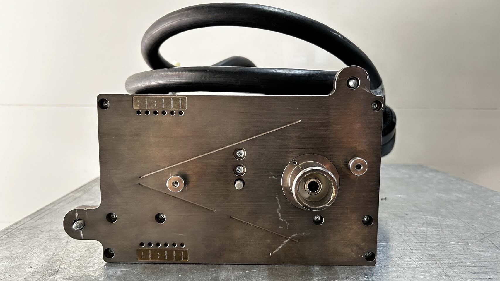 ADVANCED ENERGY Apex 3013 電源供應器 用於銷售價格 #293686809 > 從 CAE 購買