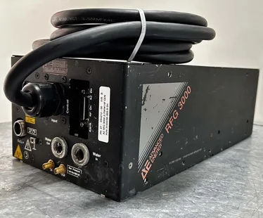 ADVANCED ENERGY RFG 3000 전원 공급 장치 판매 가격 #293665734에 사용됨 > CAE에서 구매