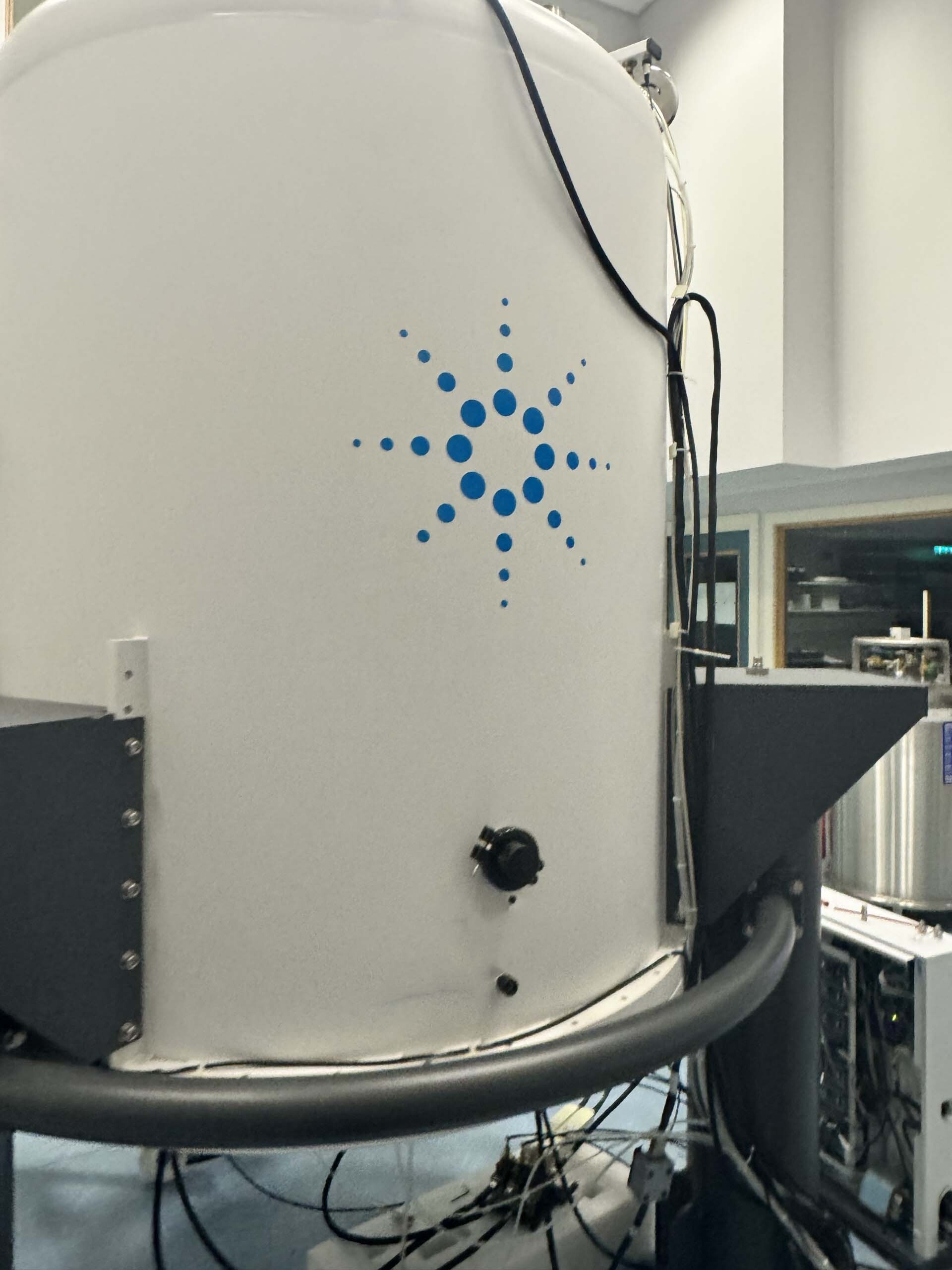 AGILENT / HP / HEWLETT-PACKARD / KEYSIGHT / VARIAN NMR 800 Spectrometer ...