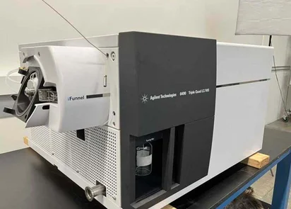AGILENT / HP / HEWLETT-PACKARD / KEYSIGHT G6490A Spectrometer used for ...