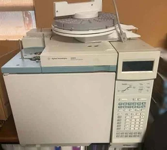 AGILENT / HP / HEWLETT-PACKARD / KEYSIGHT 6890N Spectrometer used for ...