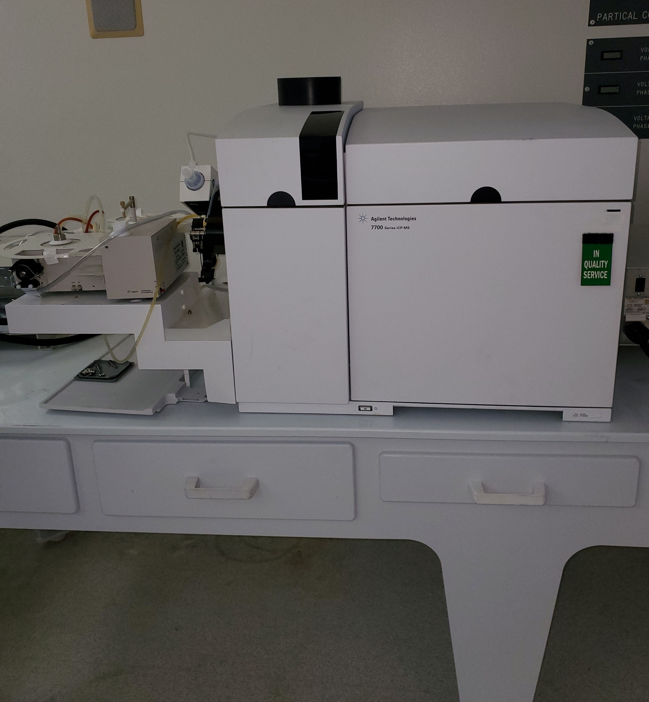 AGILENT / HP / HEWLETT-PACKARD / KEYSIGHT Lot of lab equipment used for ...