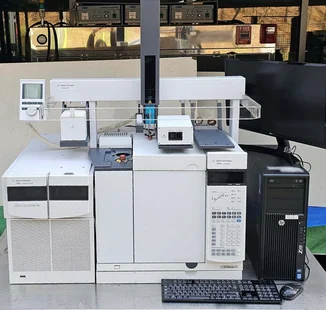 AGILENT / HP / HEWLETT-PACKARD / KEYSIGHT 7890A Spectrometer used for ...