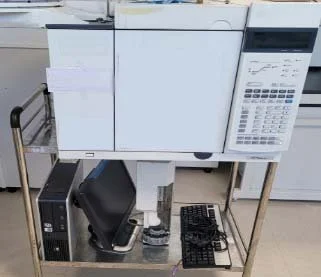 AGILENT / HP / HEWLETT-PACKARD / KEYSIGHT 7890 Spectrometer used for ...