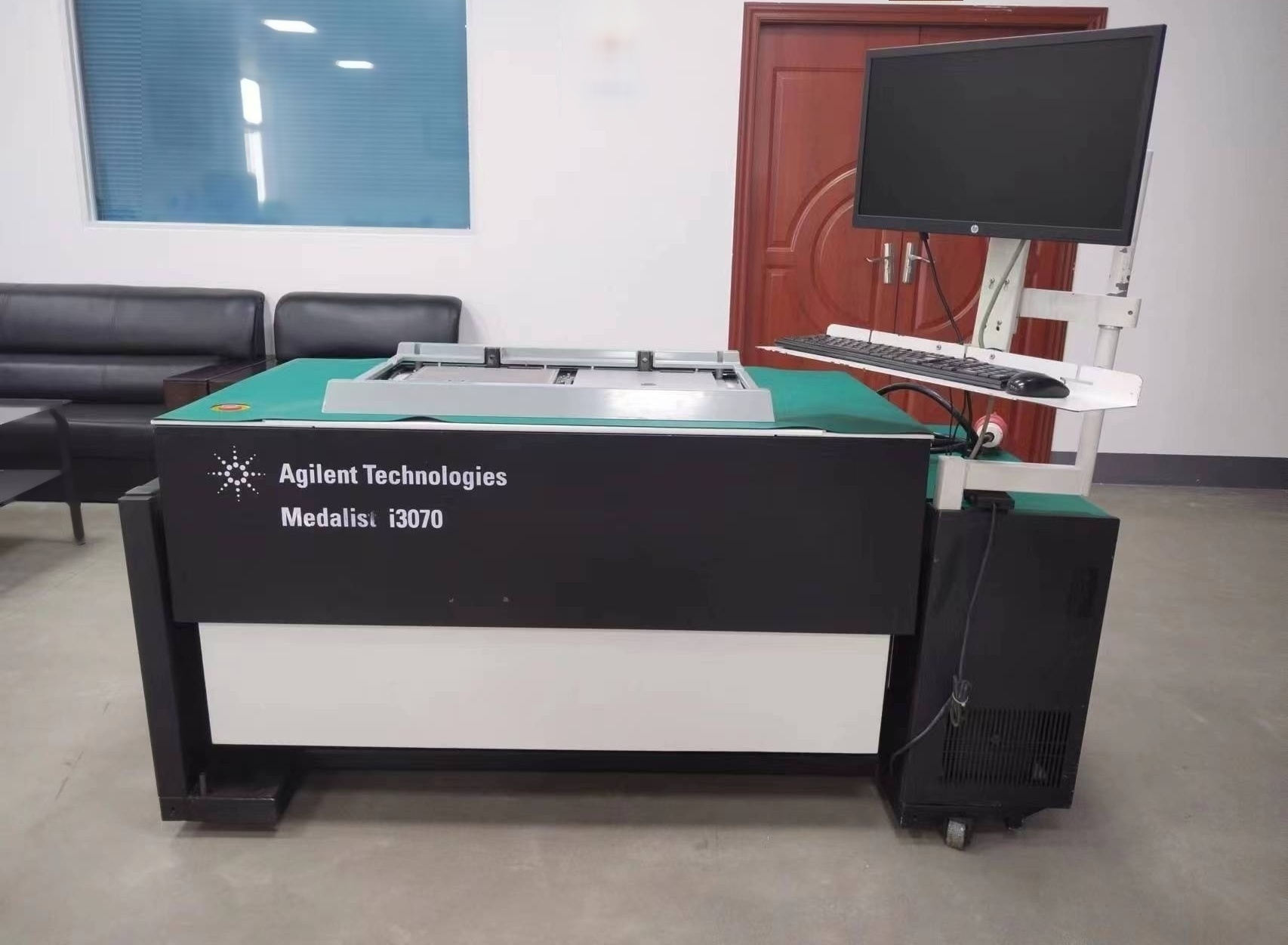 AGILENT / HP / HEWLETT-PACKARD / KEYSIGHT Medalist i3070 Series 5 PC ...