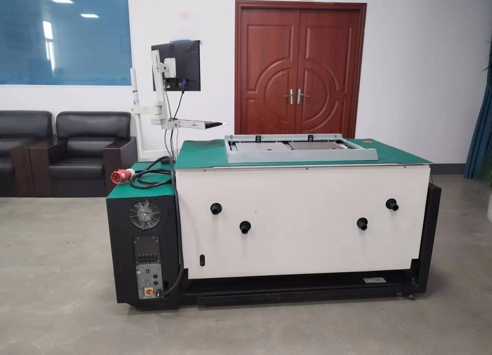 AGILENT / HP / HEWLETT-PACKARD / KEYSIGHT Medalist i3070 Series 5 PC ...