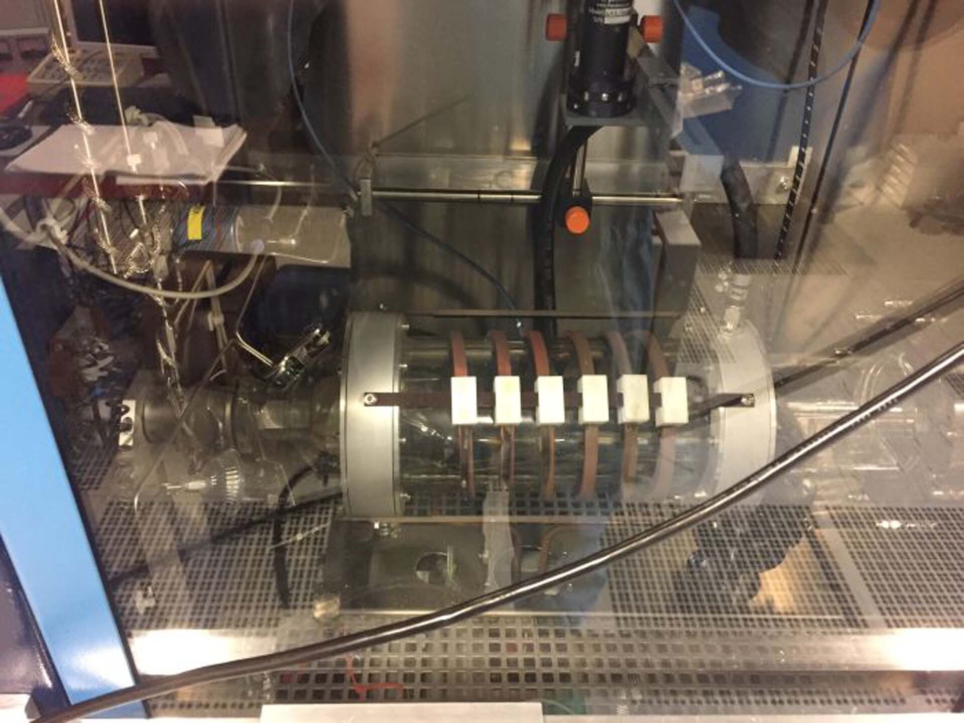 AIXTRON AIX 200 used for sale price #9359469 > buy from CAE