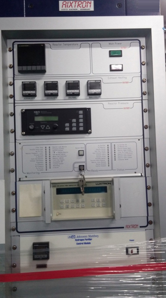 AIXTRON AIX 200/4 used for sale price #9065747 > buy from CAE