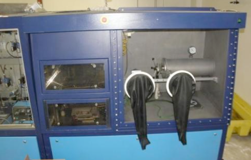 AIXTRON AIX 200 R2 익숙한 판매용 가격 #9075168, 1996 > 사다 from CAE