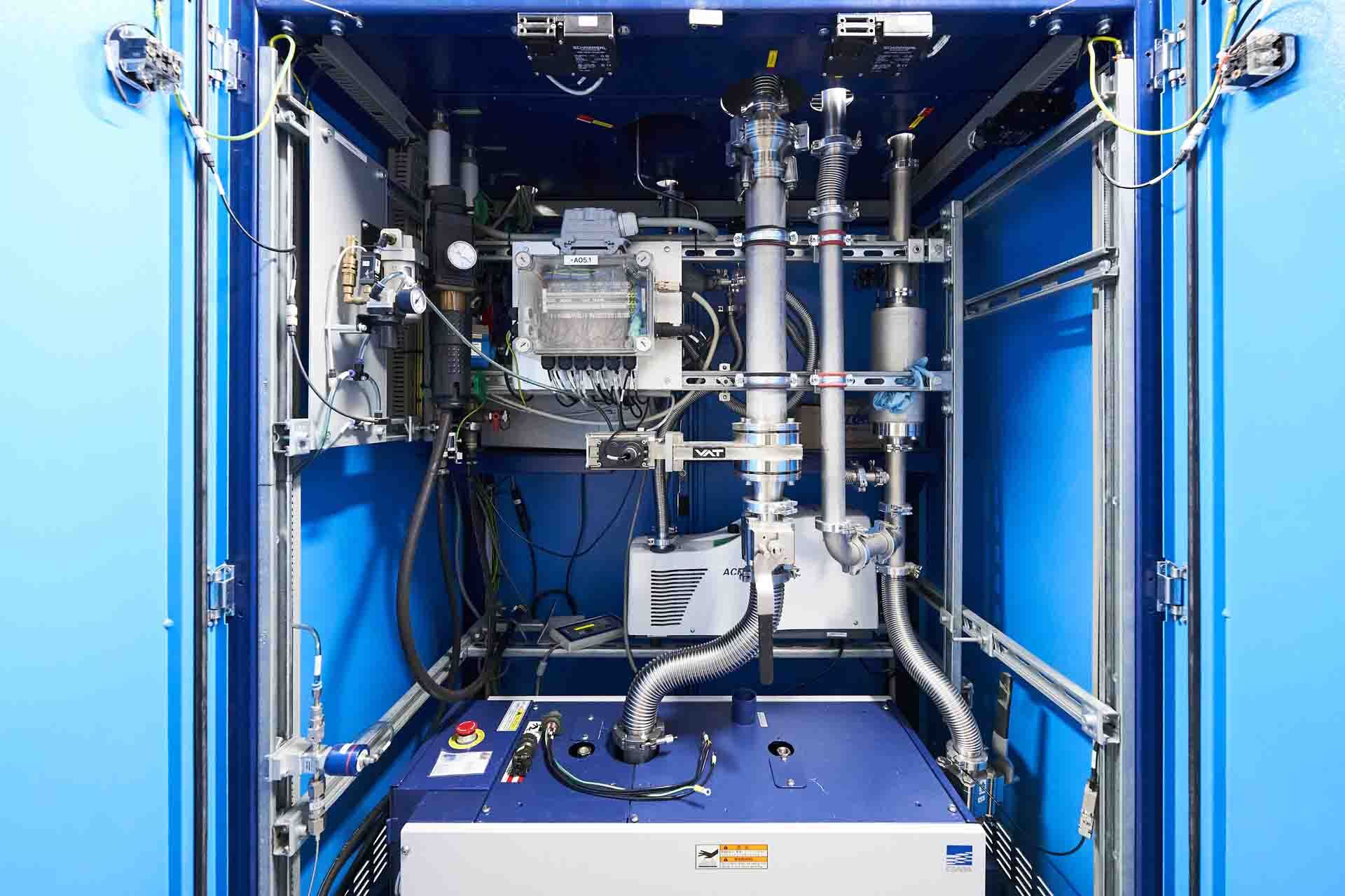 AIXTRON AIX 2600 G3 HT 익숙한 판매용 가격 #293596198, 2006 > 사다 from CAE