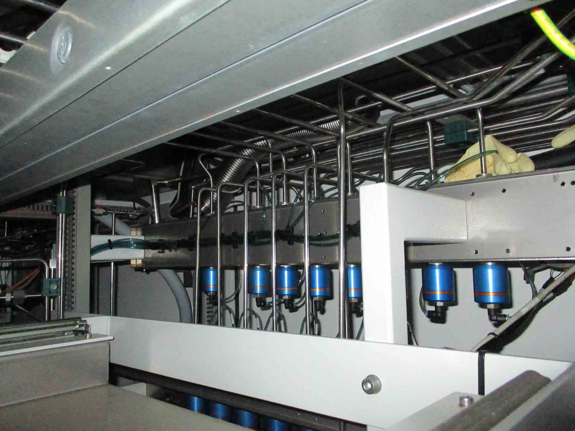 AIXTRON AIX 2800 G4 used for sale price #9410673, 2009 > buy from CAE