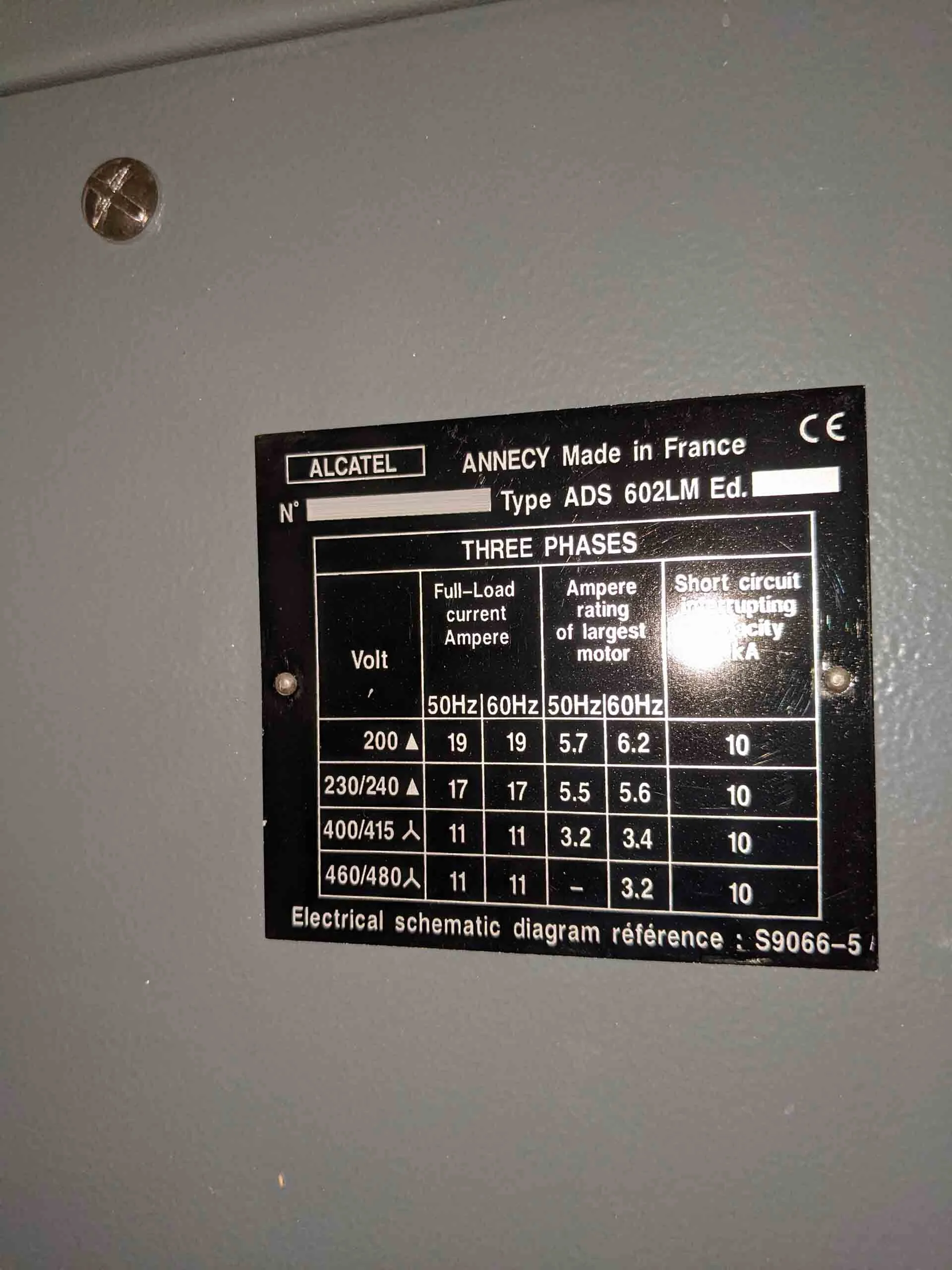 ALCATEL / ADIXEN / PFEIFFER ADS 602M Pump used for sale price #9397622 ...