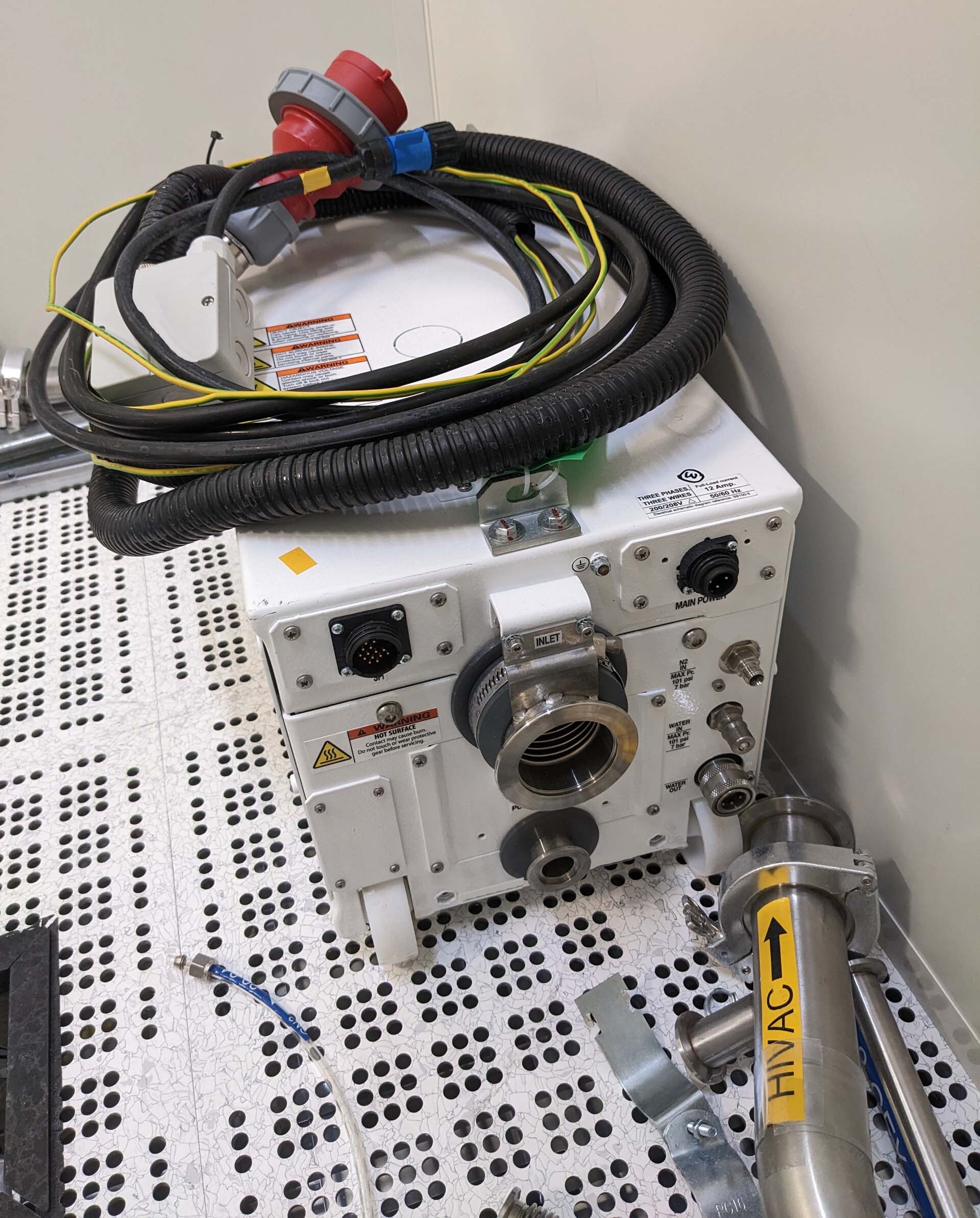 AMAT / ALCATEL / ADIXEN / PFEIFFER A100L Pump 사용됨 판매용 가격 #293668154 ...