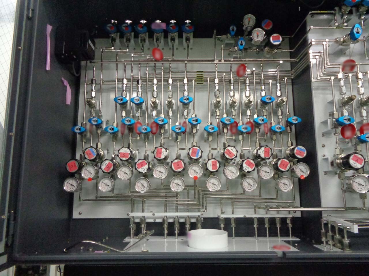 AMAT / APPLIED MATERIAL Precision 5000 Etcher / Asher used for sale ...