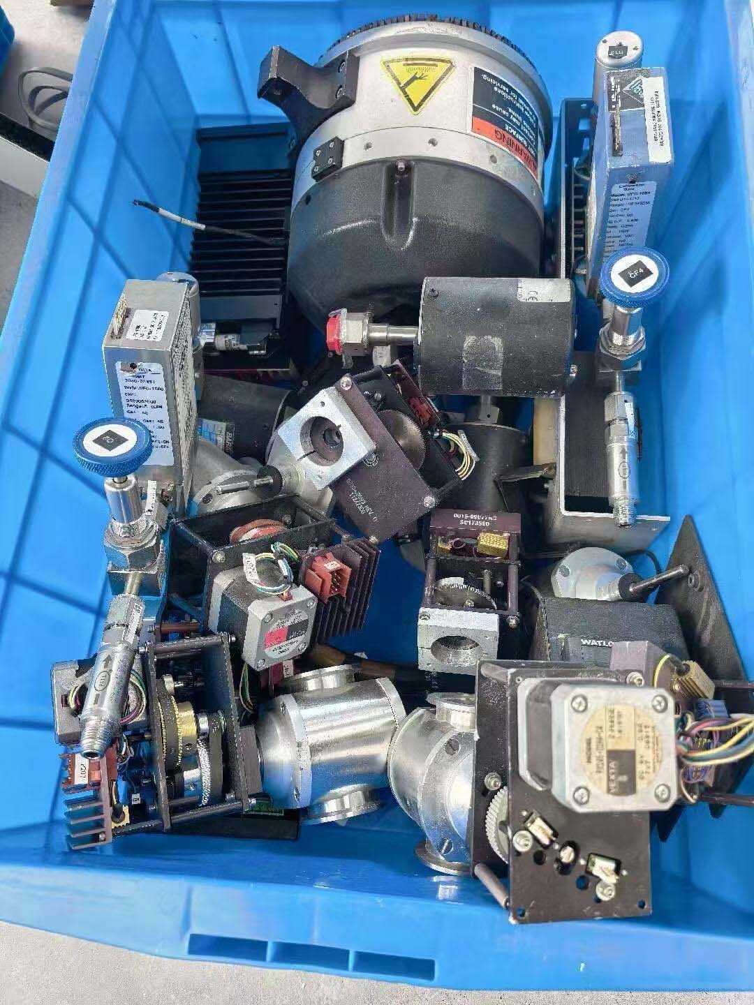 AMAT / APPLIED MATERIALS Lot of spare parts Reactor used for sale price ...
