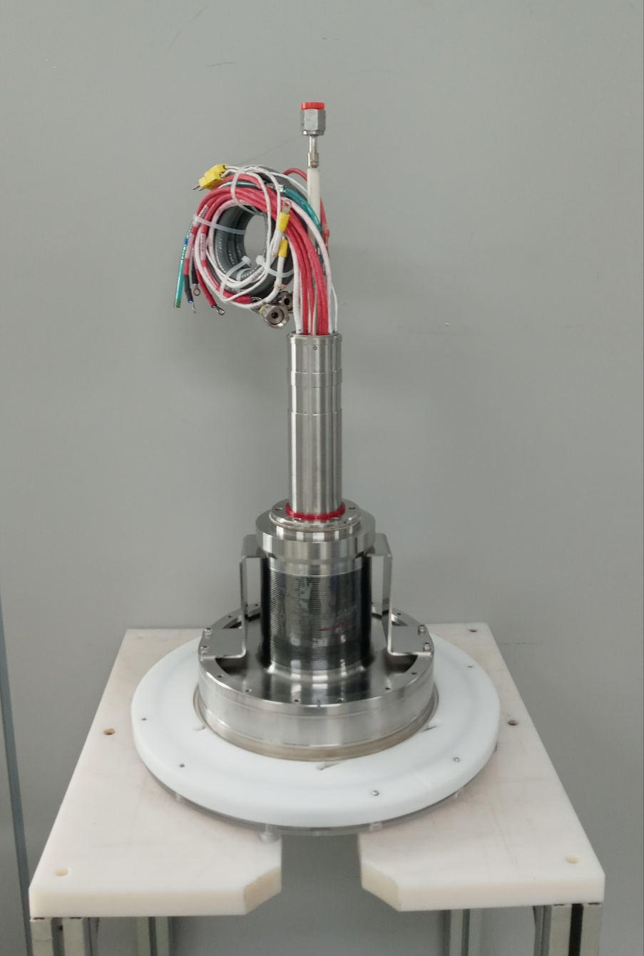 AMAT / APPLIED MATERIALS 0010-27983-07 원자로 판매 가격 #293775142, 2016에 사용됨 > CAE에서 구매