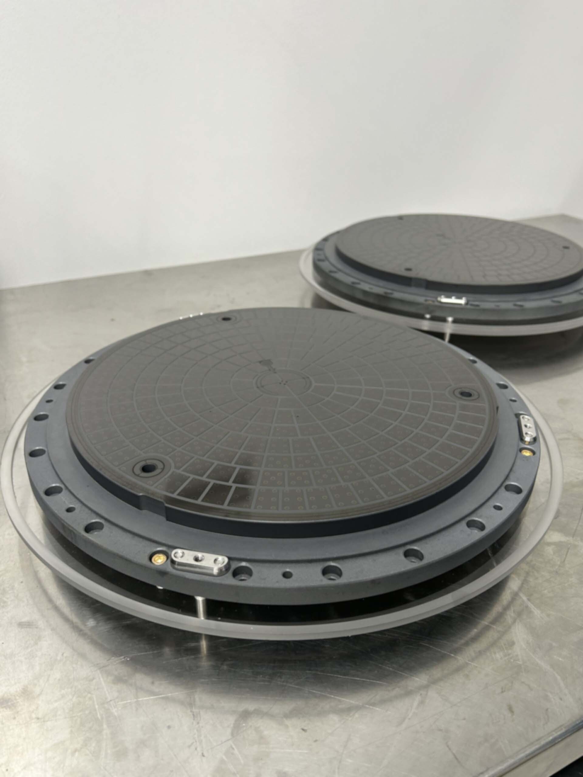 AMAT / APPLIED MATERIALS 0200-02936 Reactor used for sale price ...