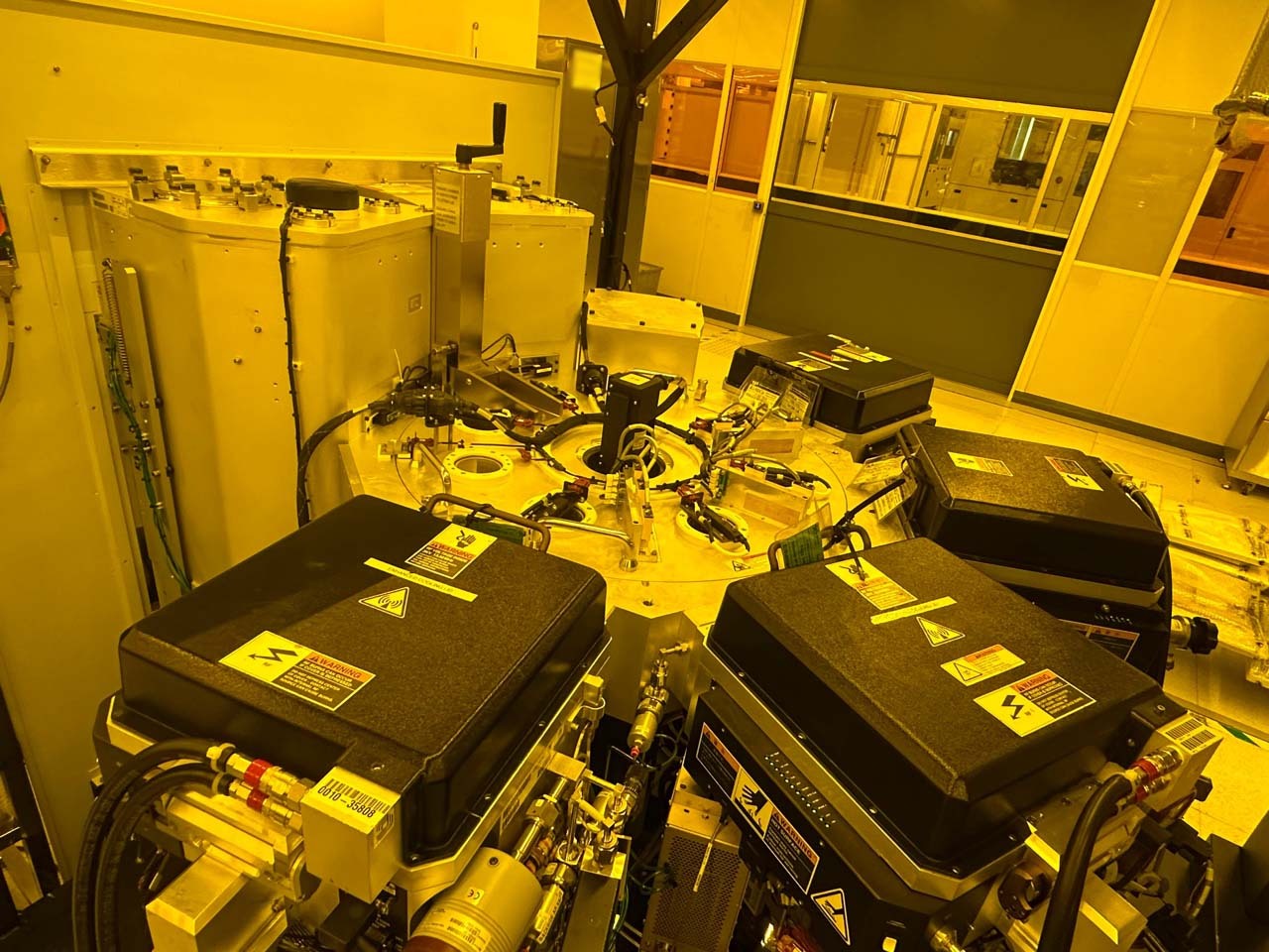 AMAT / APPLIED MATERIALS Centura MCVD Reactor used for sale price ...