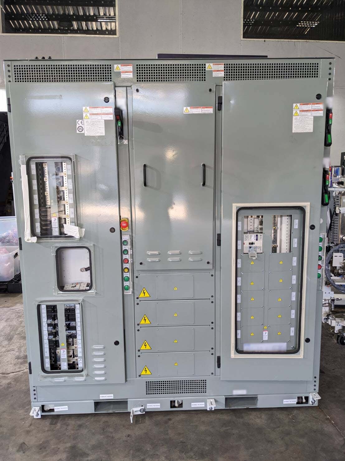 AMAT / APPLIED MATERIALS AC Rack for Endura II 反應爐 用於銷售價格 #293758758 ...