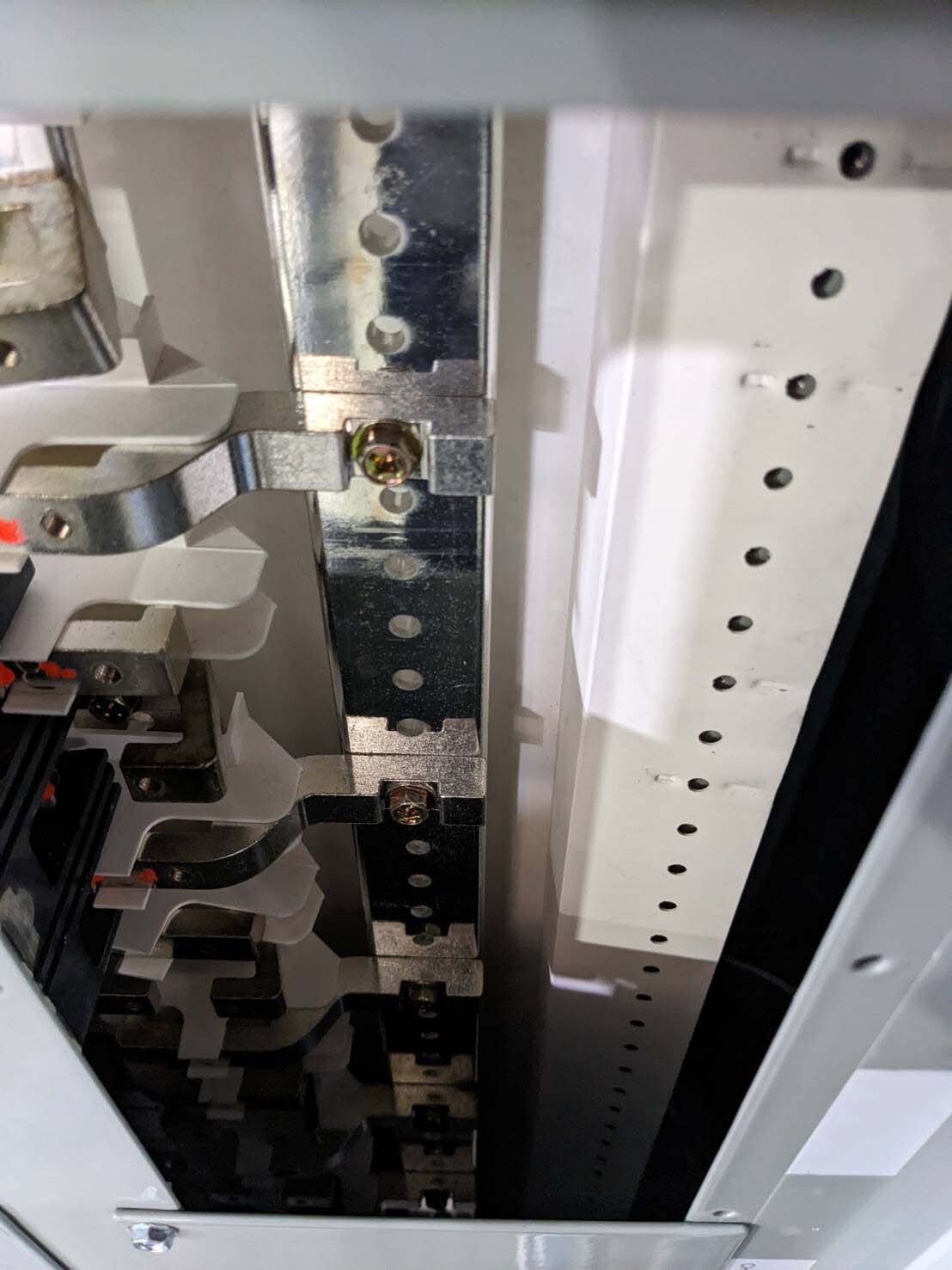 AMAT / APPLIED MATERIALS AC Rack for Endura II 反應爐 用於銷售價格 #293758758 ...