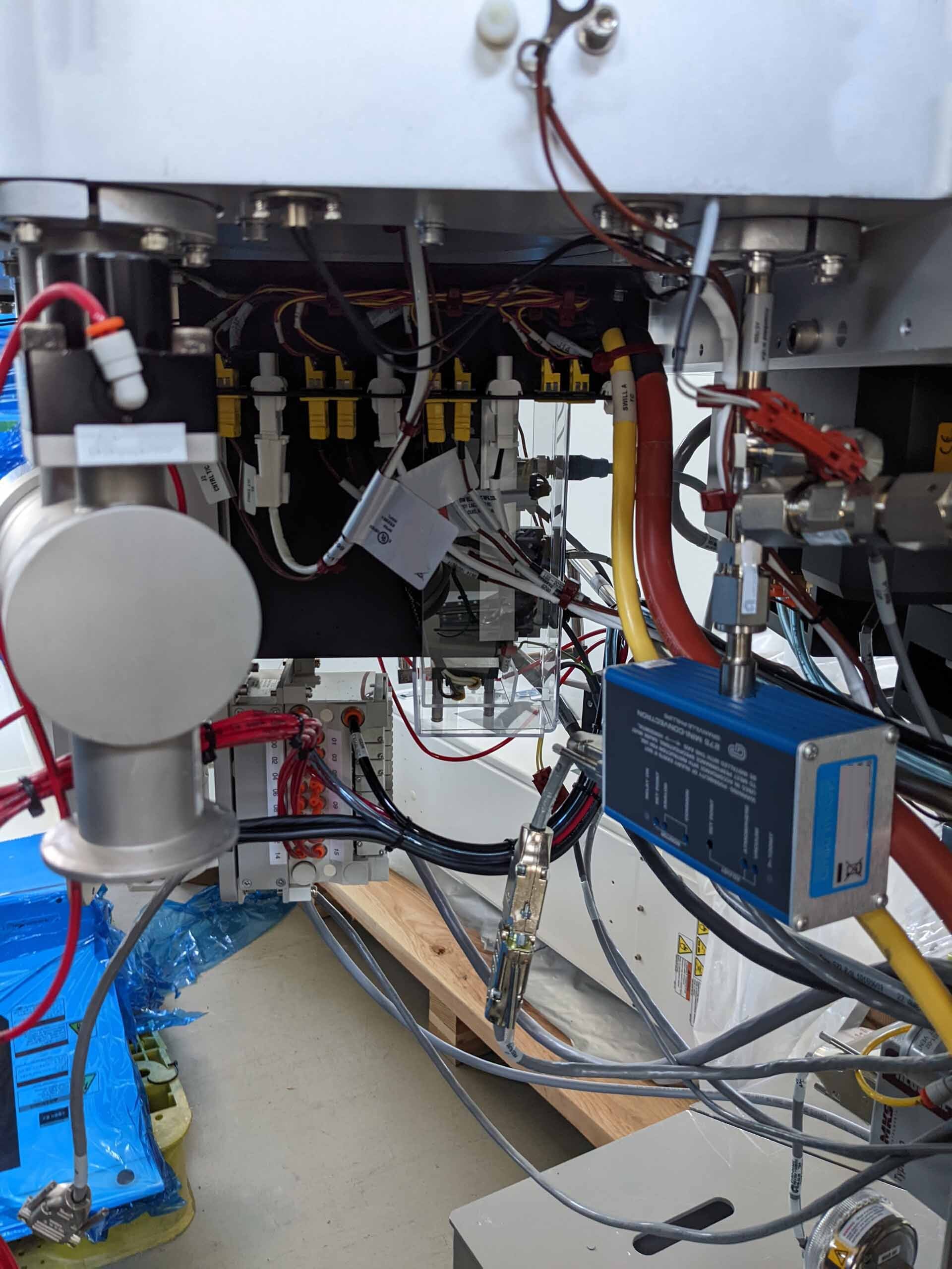 AMAT / APPLIED MATERIALS Centura AP 익숙한 판매용 가격 #293606078, 2006 > 사다 ...