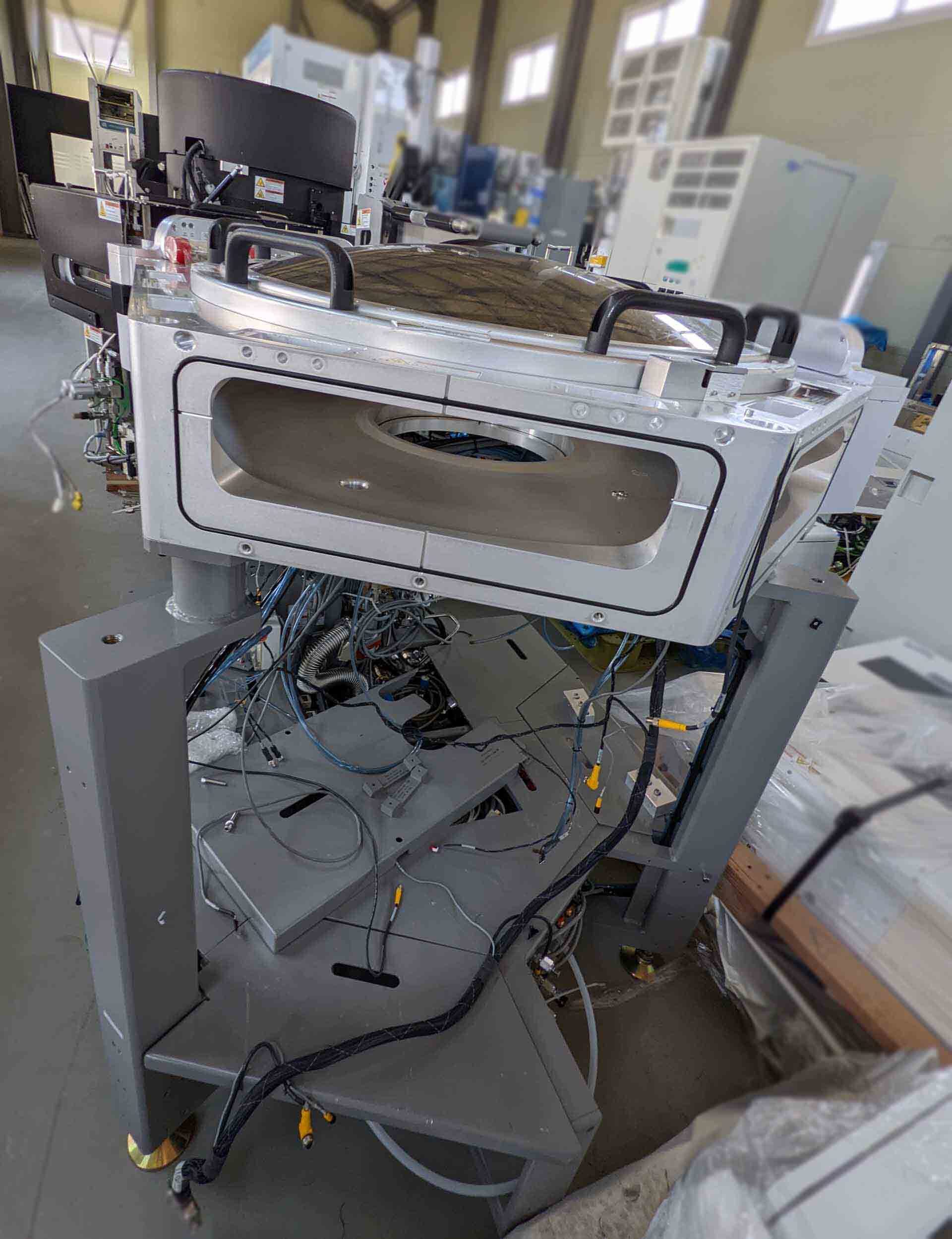 AMAT / APPLIED MATERIALS Centura AP 익숙한 판매용 가격 #293606078, 2006 > 사다 ...