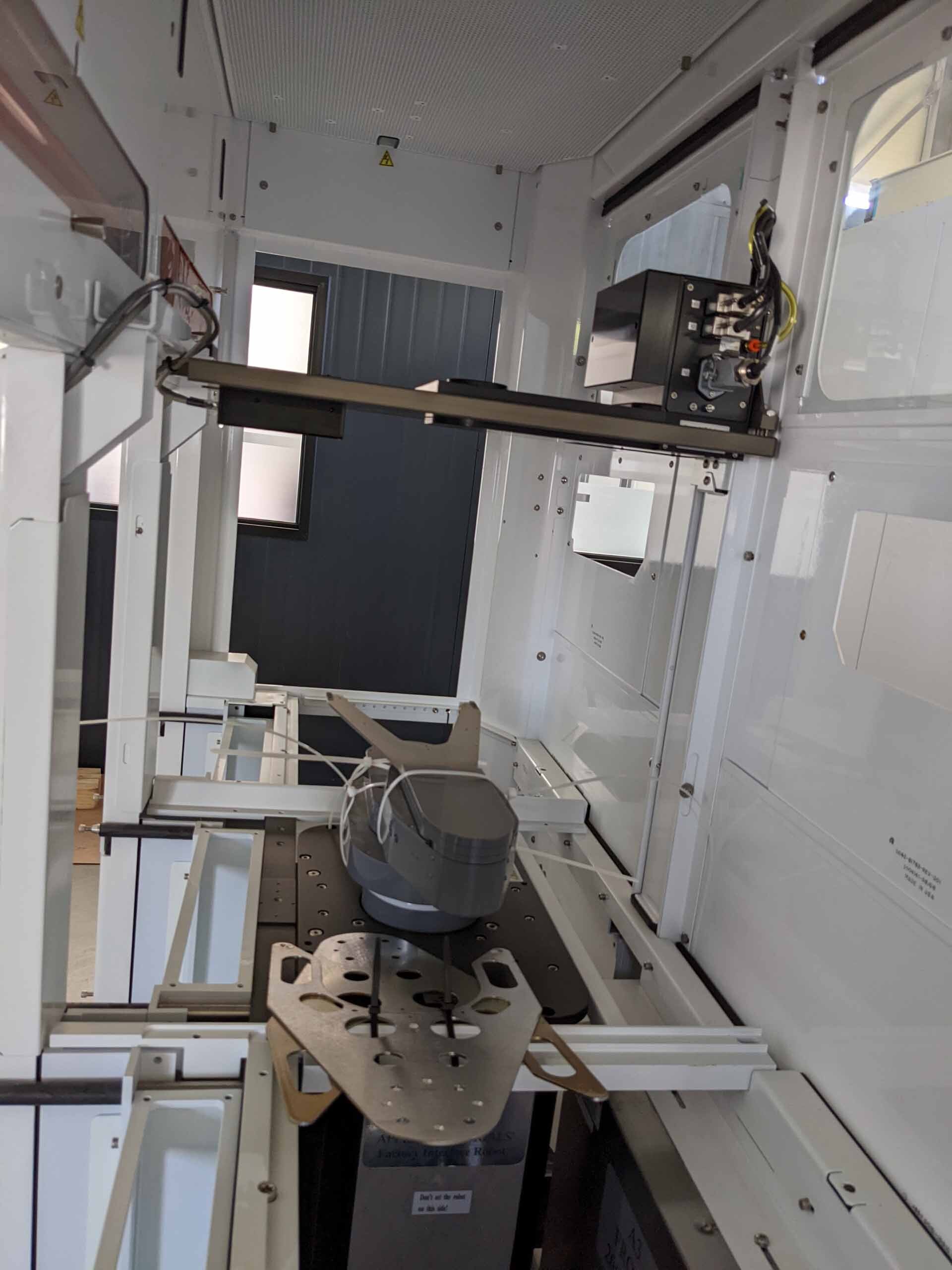 AMAT / APPLIED MATERIALS Centura AP 익숙한 판매용 가격 #293606078, 2006 > 사다 ...