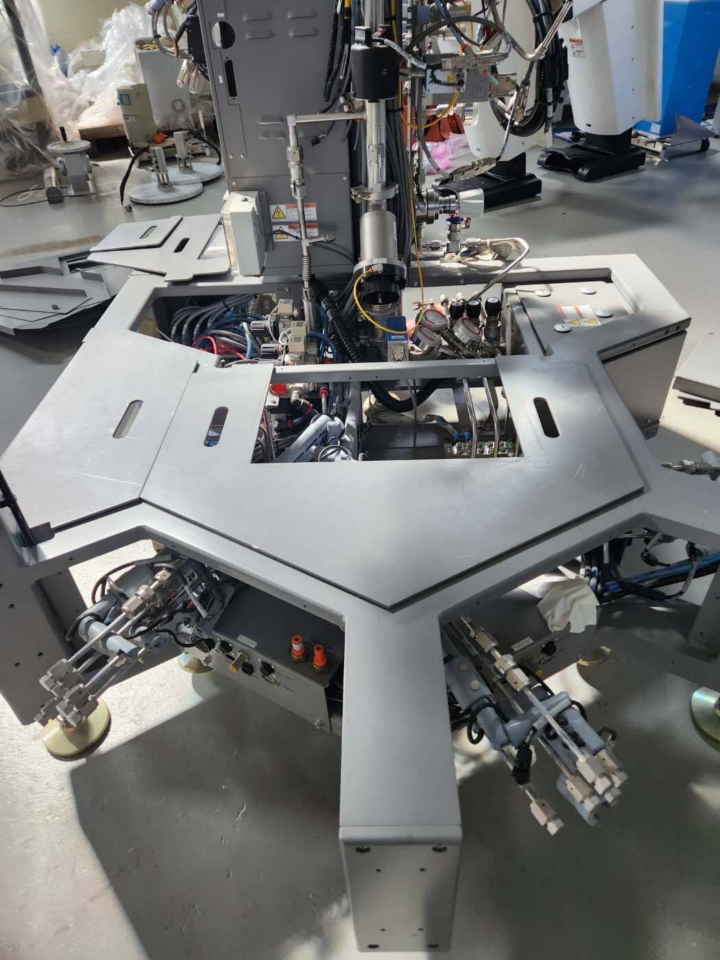 AMAT / APPLIED MATERIALS Centura AP 원자로 판매 가격 #293762910에 사용됨 > CAE에서 구매