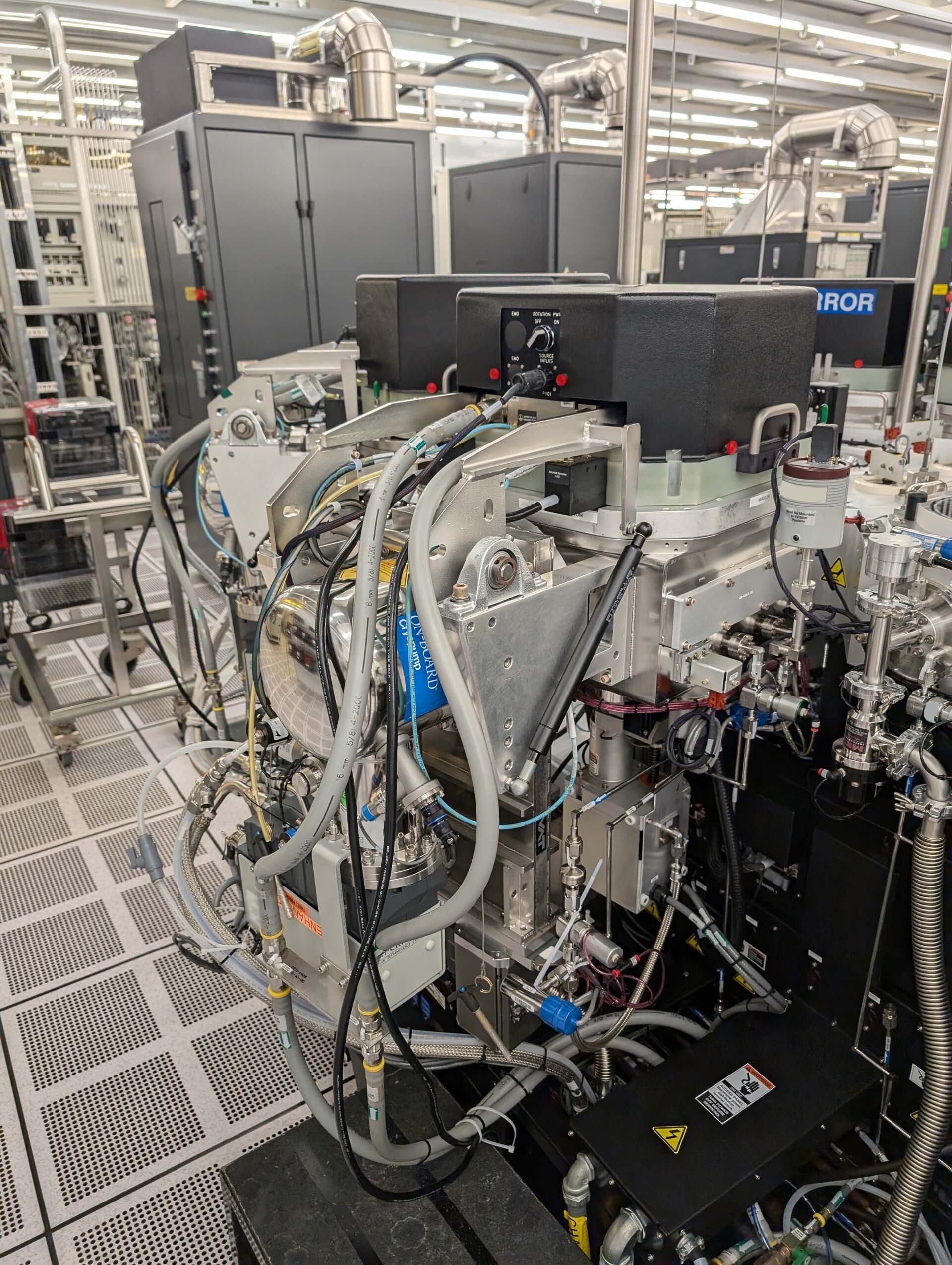 AMAT / APPLIED MATERIALS Chamber 원자로 판매 가격 #293767196에 사용됨 > CAE에서 구매