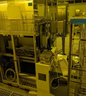 AMAT / APPLIED MATERIALS Complus 2 Mask & Wafer Inspector used for sale ...