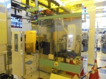 AMAT / APPLIED MATERIALS Complus 4T Mask & Wafer Inspector used for ...