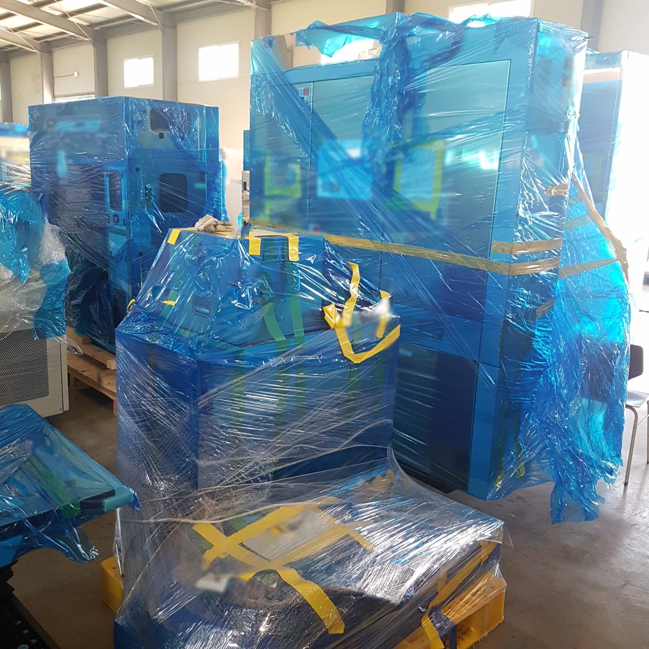 AMAT / APPLIED MATERIALS Complus 4T 光罩與晶圓檢測設備 用於銷售價格 #9209995, 2010 > 從 ...