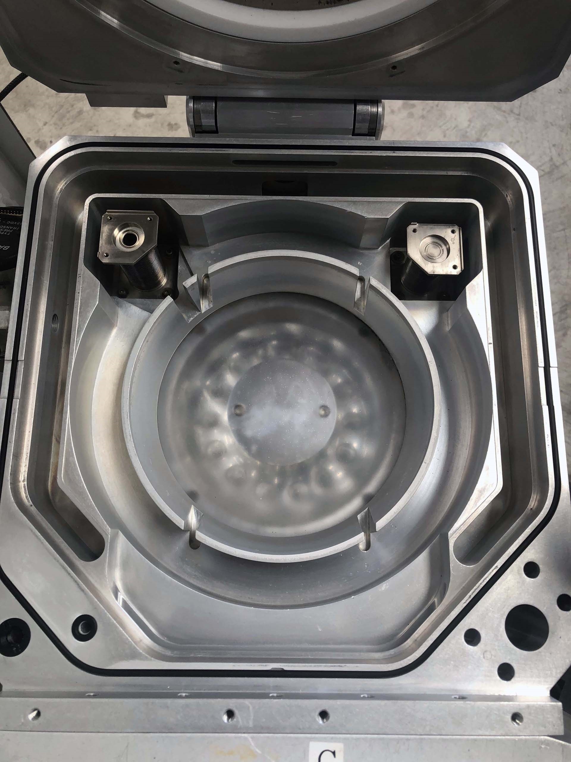 AMAT / APPLIED MATERIALS CVD Chamber for P5000 Parts 익숙한 판매용 가격 ...