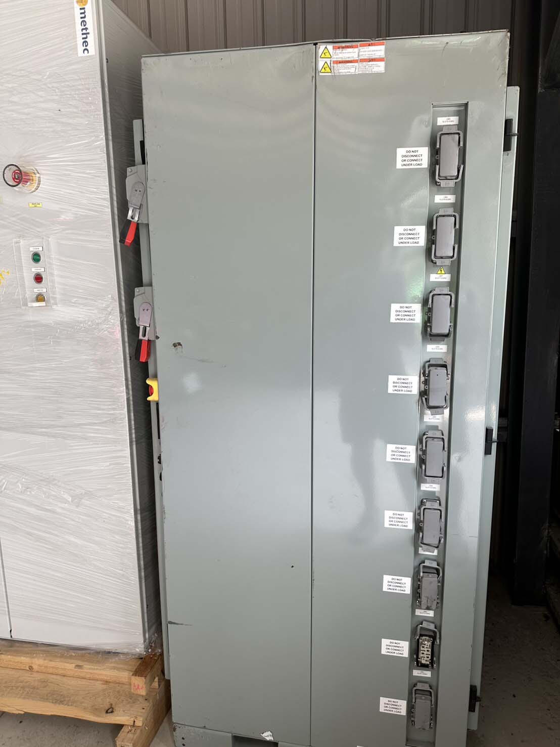 AMAT / APPLIED MATERIALS Power boxes for Endura II Reactor used for ...