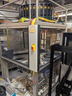 AMAT / APPLIED MATERIALS Frame for Mirra cross 부속 판매 가격 #293622309에 사용됨 ...