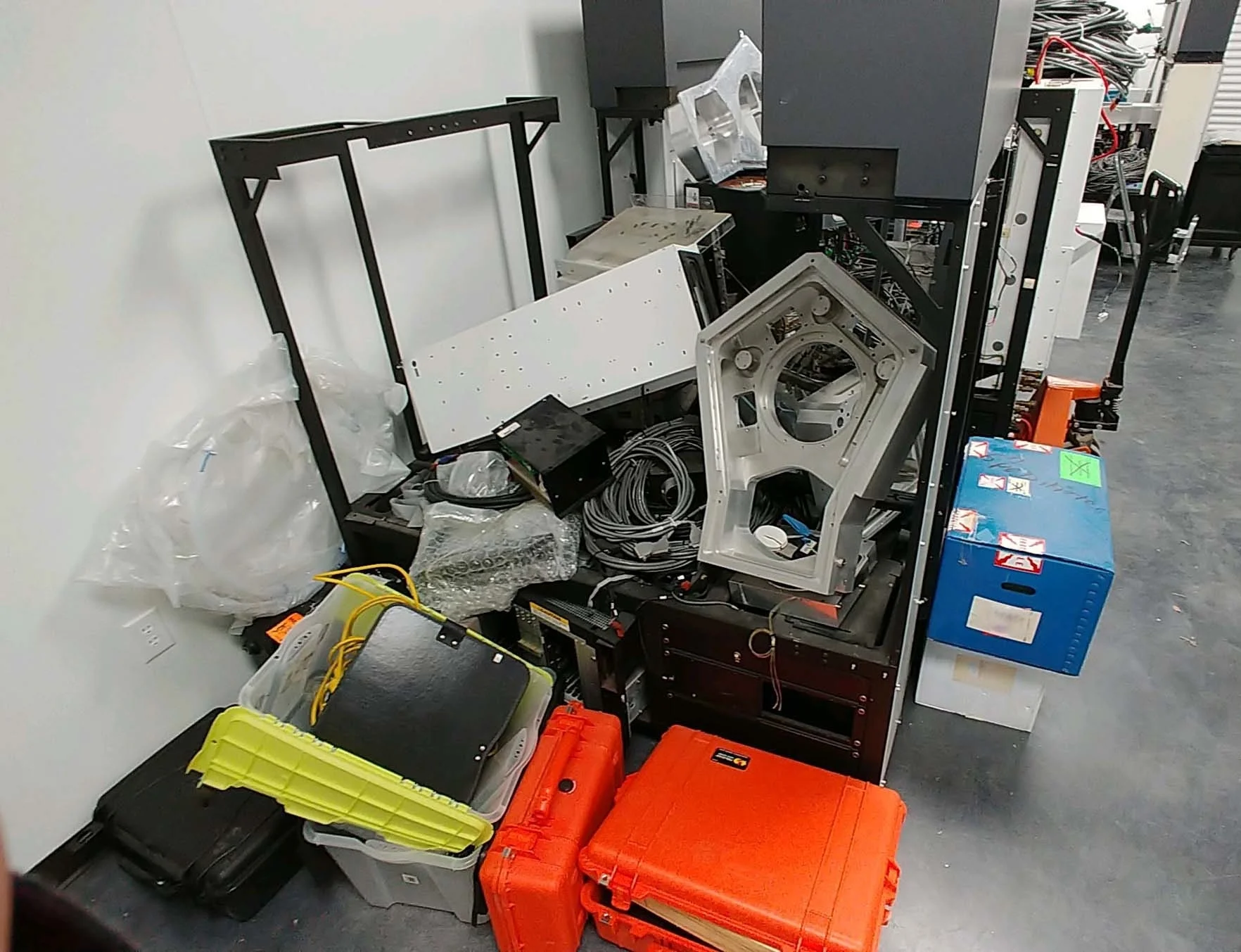 AMAT / APPLIED MATERIALS Frame for P5000 Reactor used for sale price ...