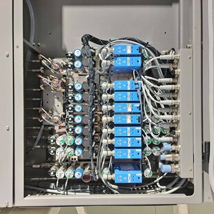 AMAT / APPLIED MATERIALS Gas box for Centura DPS II Etcher / Asher used ...
