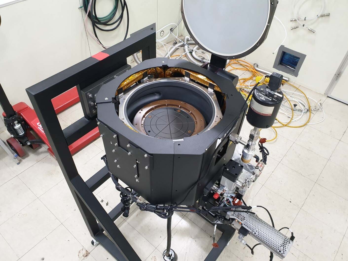 AMAT / APPLIED MATERIALS MxP+ Poly chamber for P5000 부속 판매 가격 ...