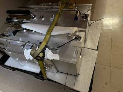 AMAT / APPLIED MATERIALS Narrow body load locks for Endura Reactor used ...