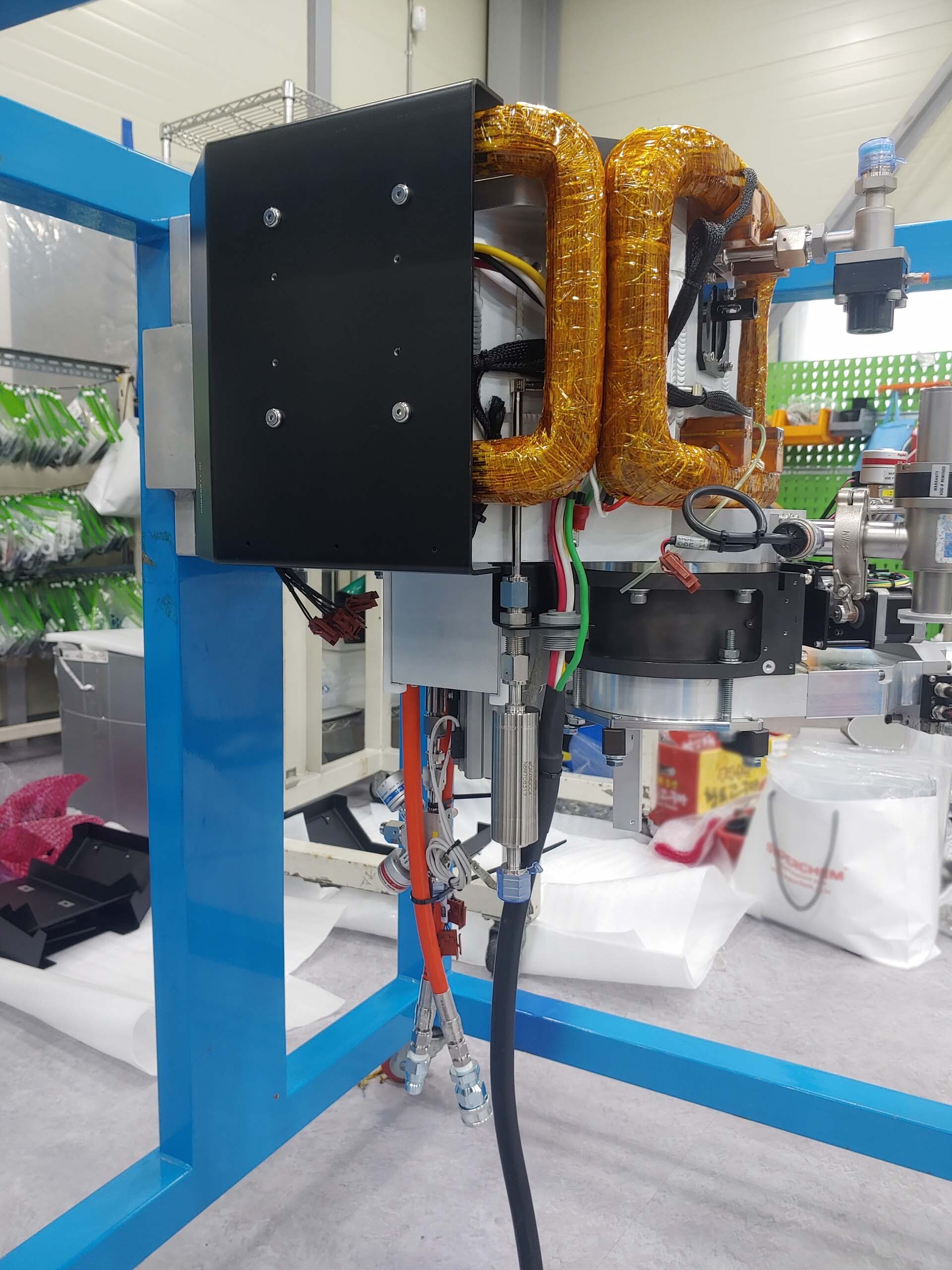 AMAT / APPLIED MATERIALS Oxide chambers for P5000 EMxP+ Reactor used ...